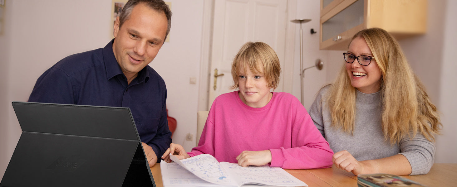 Gaming Unleashed: Veout 15.6-Inch Portable Monitor Takes Your Gameplay ...